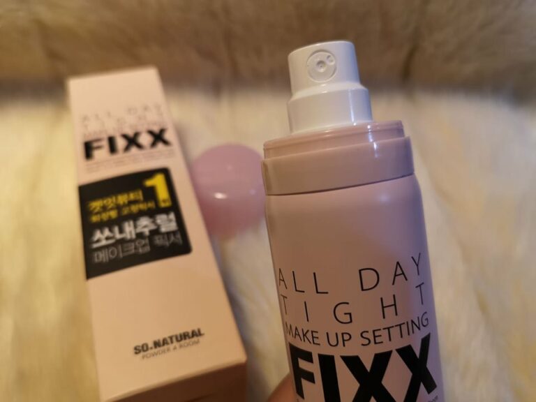 So Natural-All Day Tight Make Up Setting Fixer-Spray | SteftheMomma.com