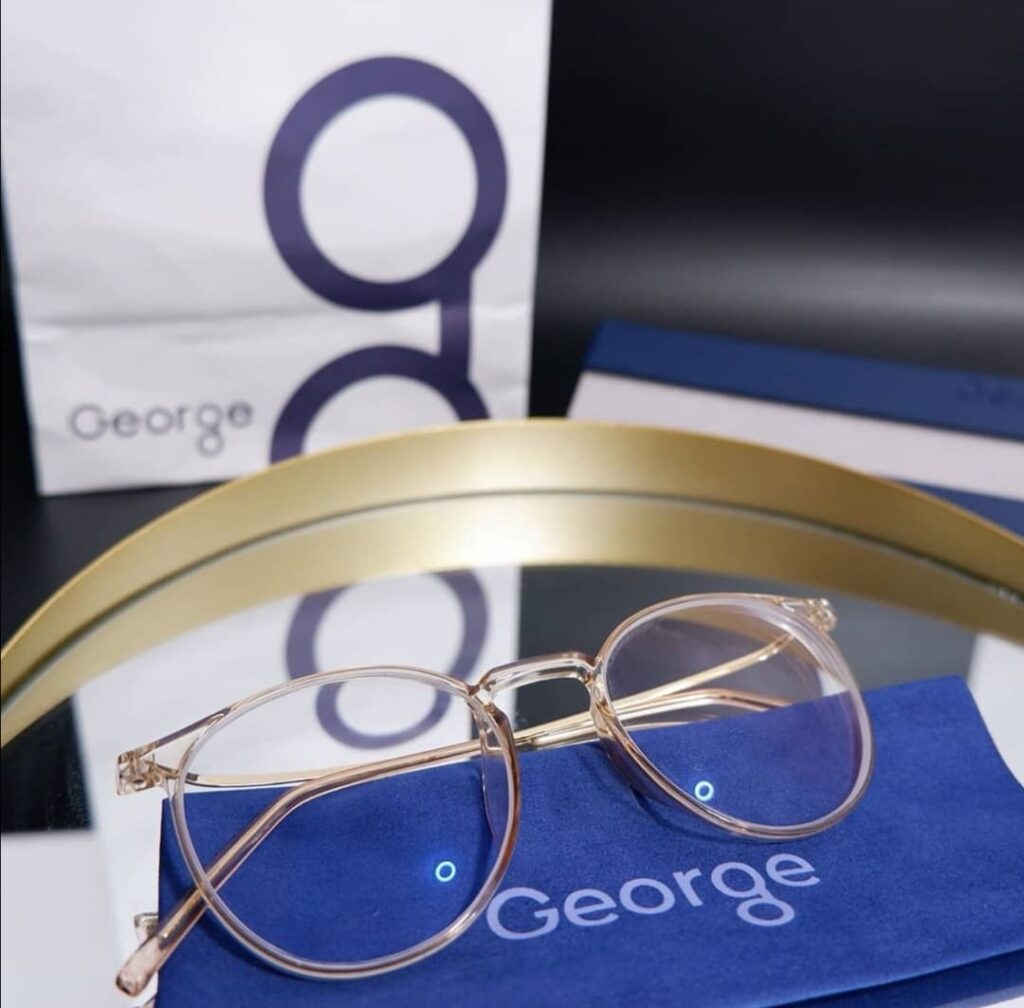 I had my Eye Care 360 at George Optical | SteftheMomma.com