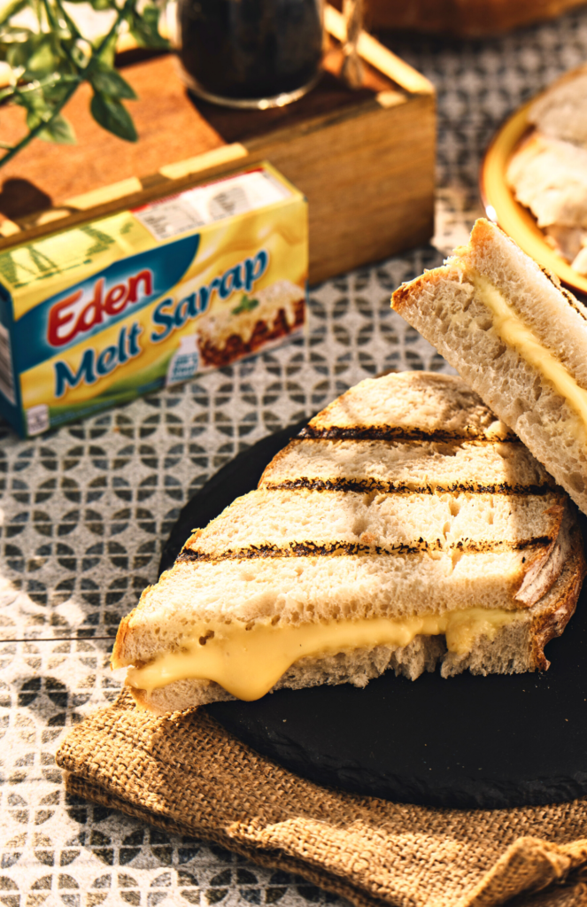 Just the right snacks for everyone with Eden Cheese | SteftheMomma.com